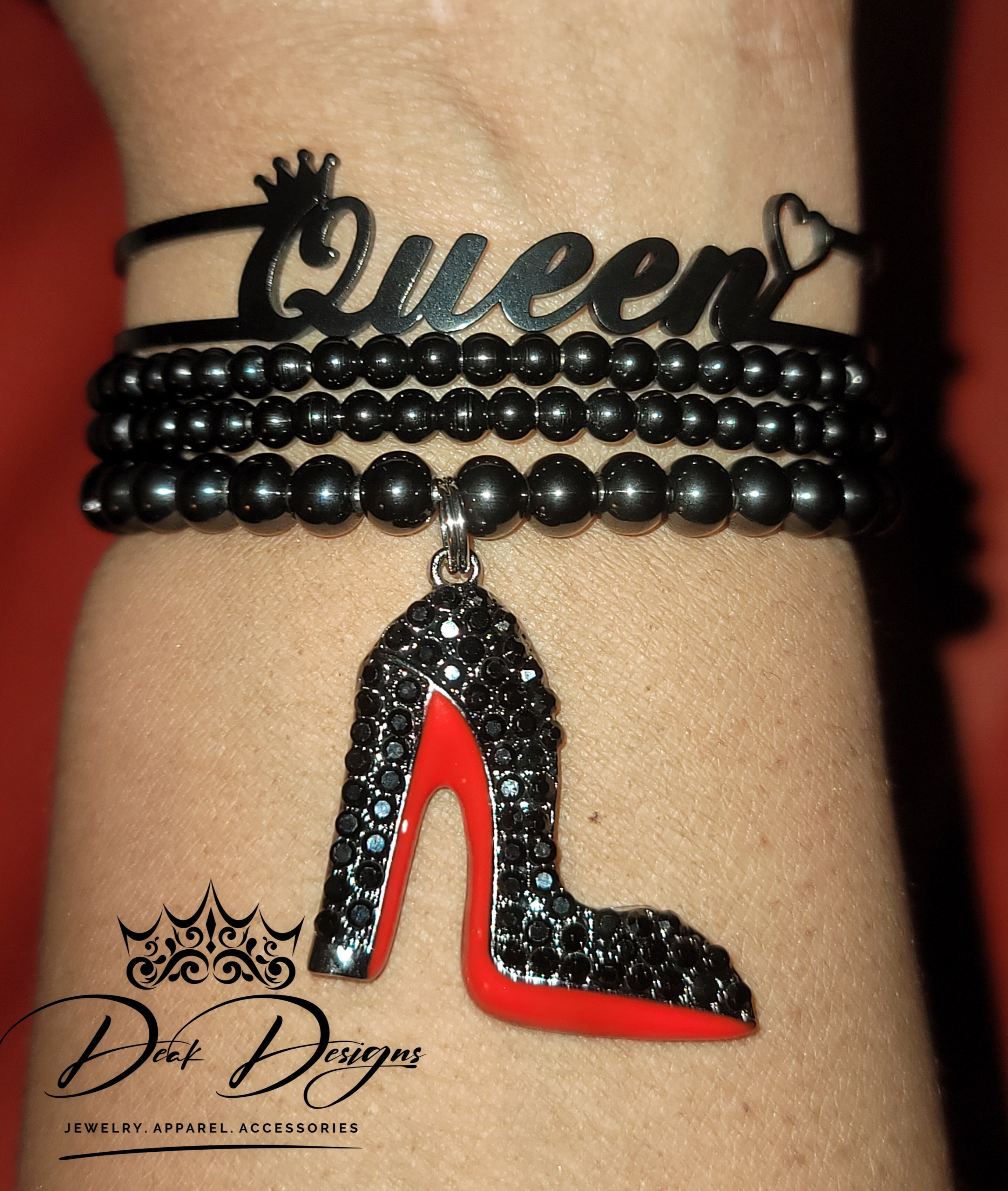 Red Bottom Queen Stack (Black) – Deak Designs